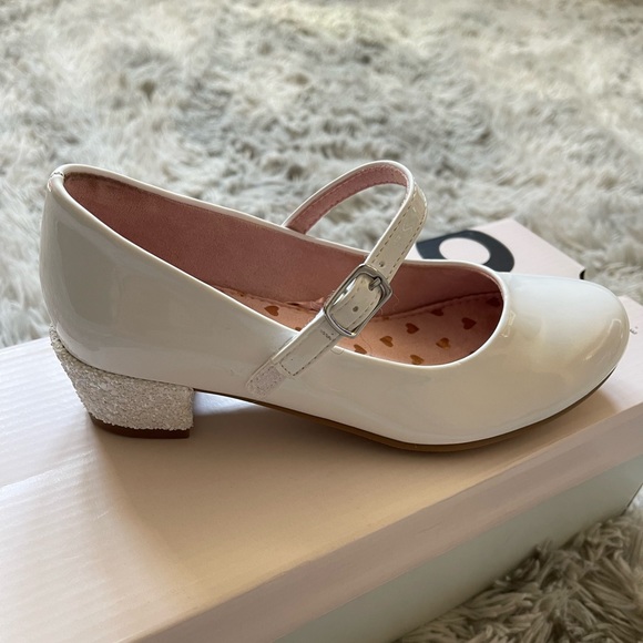 Shoes | Os Girls Mary Jane Shoes With Glittered Heel | Poshmark